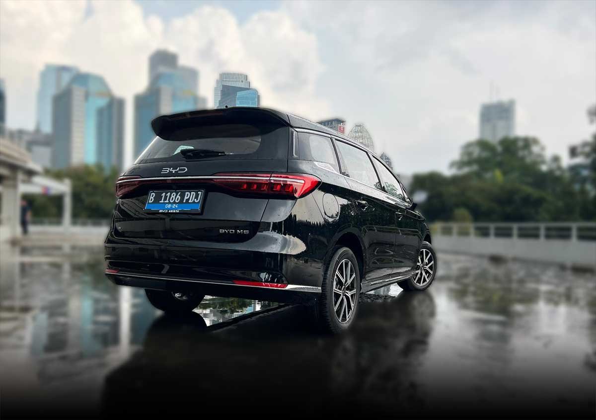 Mobil Listrik BYD M6 Jadi Yang Pertama Masuk 10 Besar - BYD Tangerang